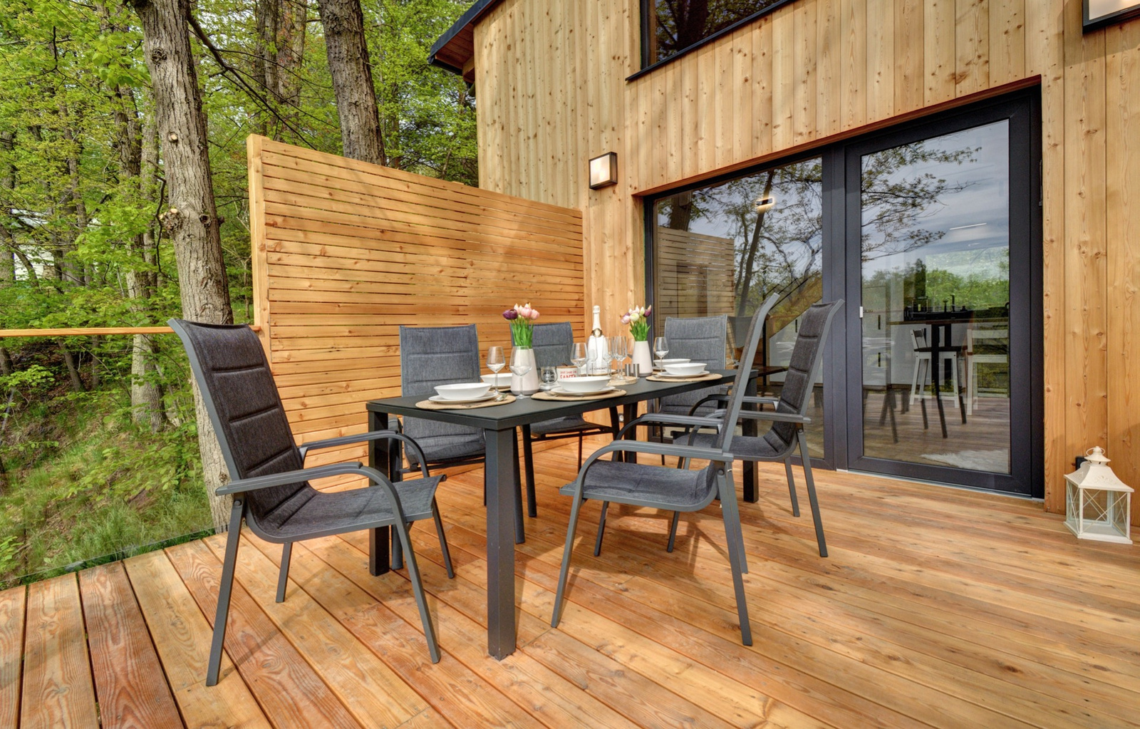 Riverside Cabin – discover and book on Slowhop.com