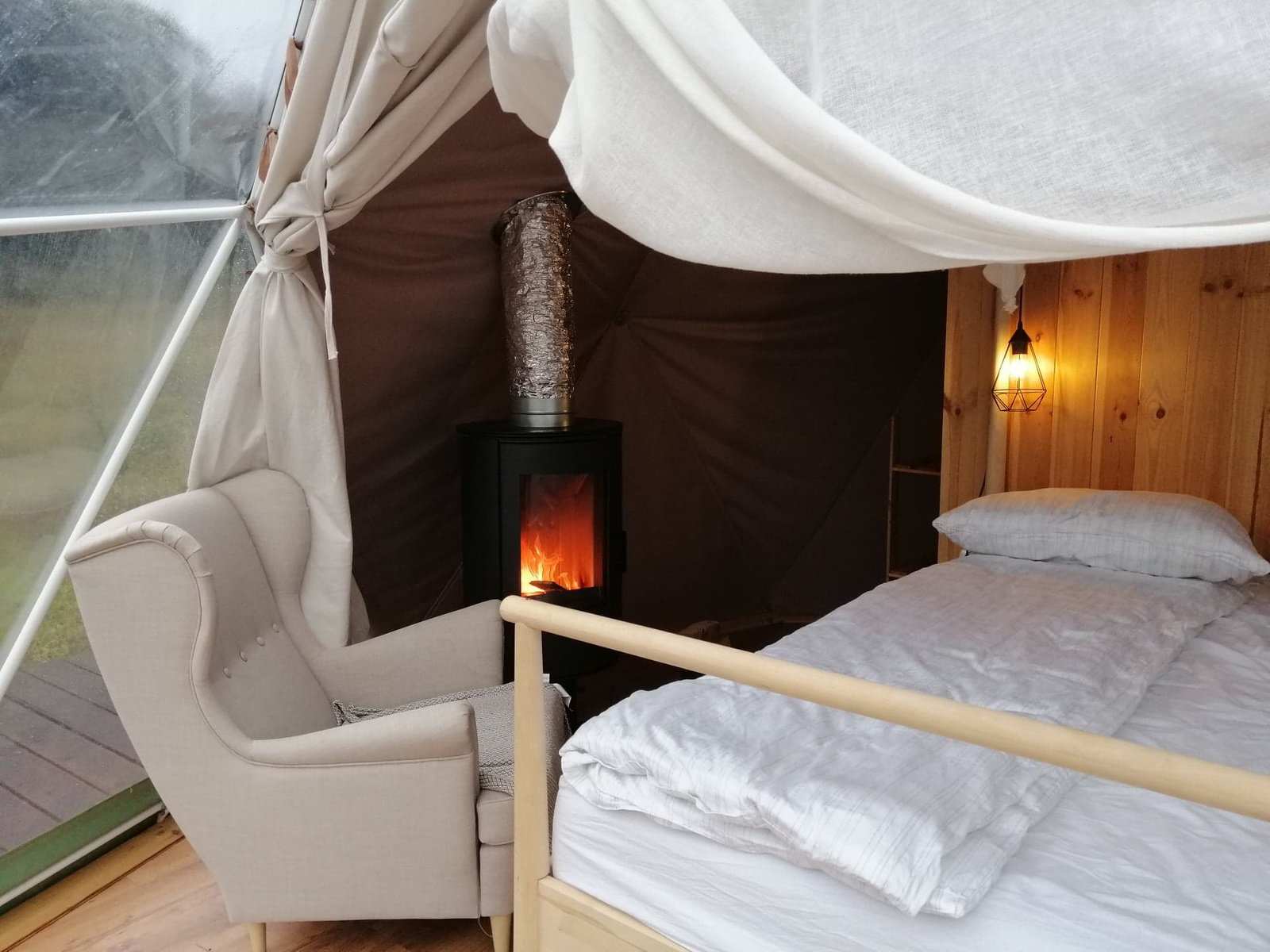 Vegan House – discover and book on Slowhop.com